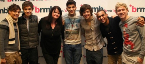 Jonas| Direction| News: Imágenes de One Direction en BRMB