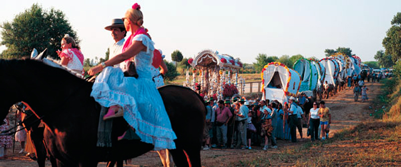 Conoce Madrid y su gente con Paraninfo: La Romería de El Rocío. Fiestas ...