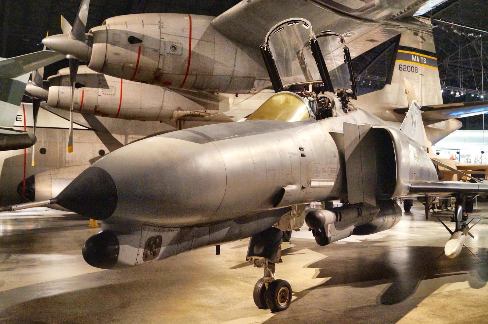 Plastic Models on the Internet: Aircraft walkaround vol.52 : McDonnell ...