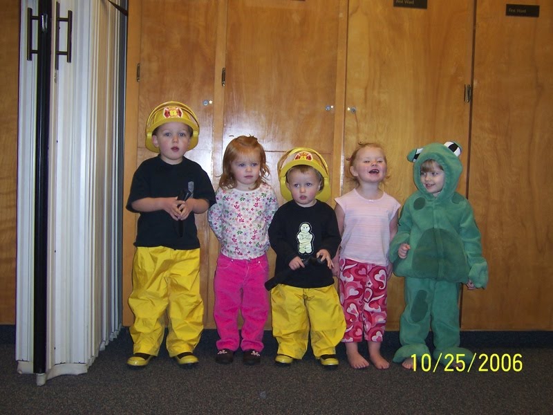 Preschool Is Fun Planning Activities: Costume Parade