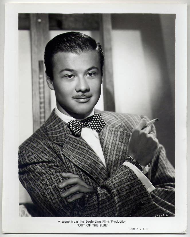 The Passing Tramp: The Spiritualist (1948)