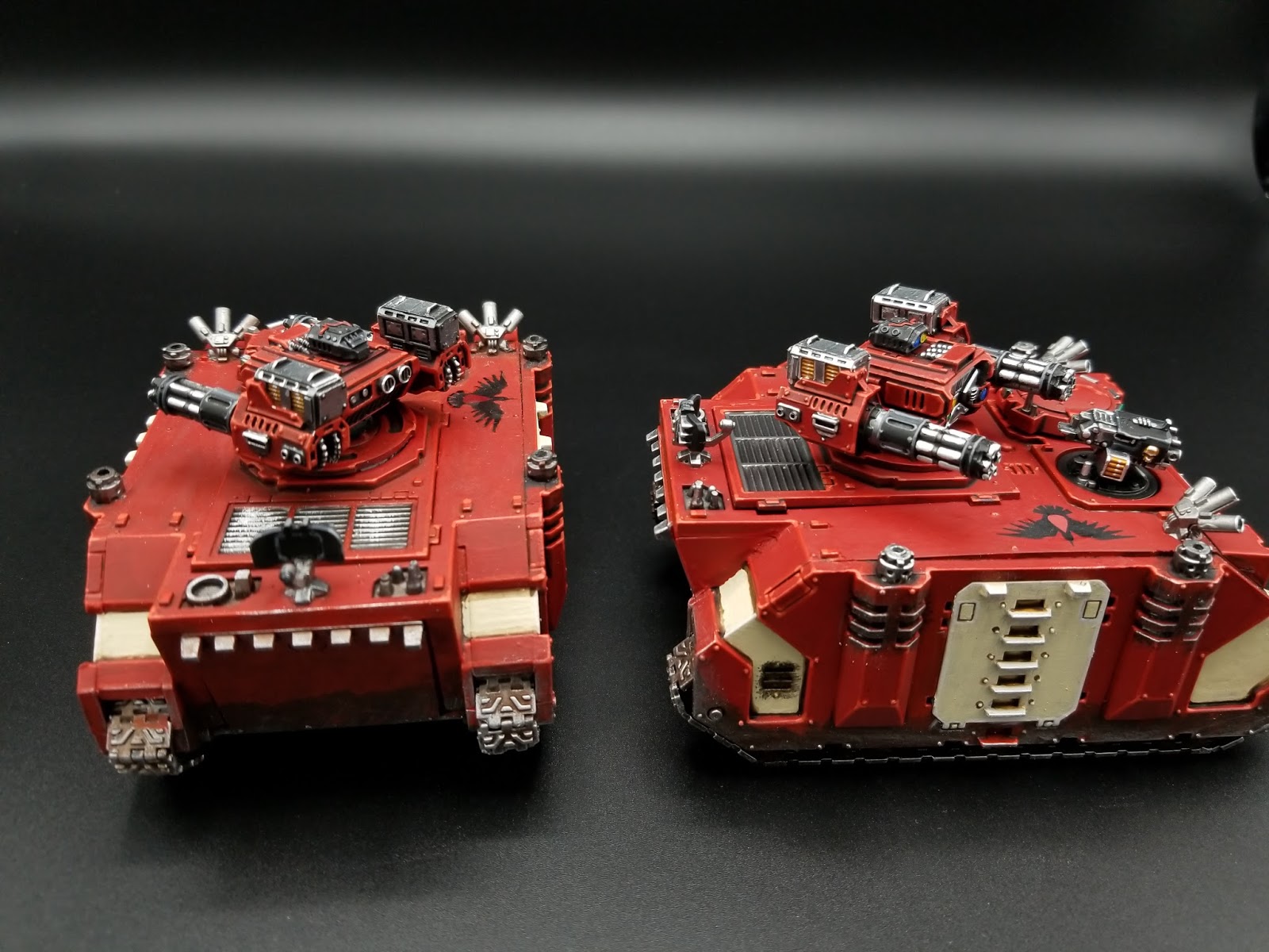 Tigurius's Omnis Arcanum Models: Blood Raven Rhino & Razorback