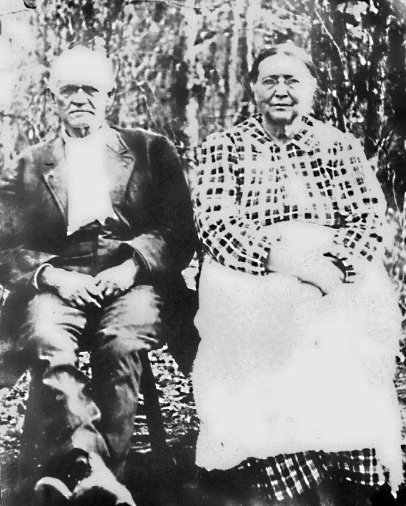 Big Fork, Arkansas: Standridge, Bowen, and Stover Families