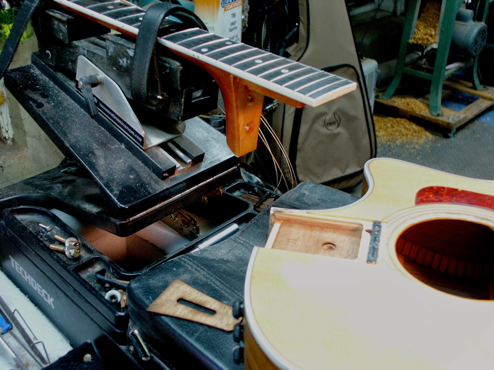 McConville Guitars : Taylor Neck Joints