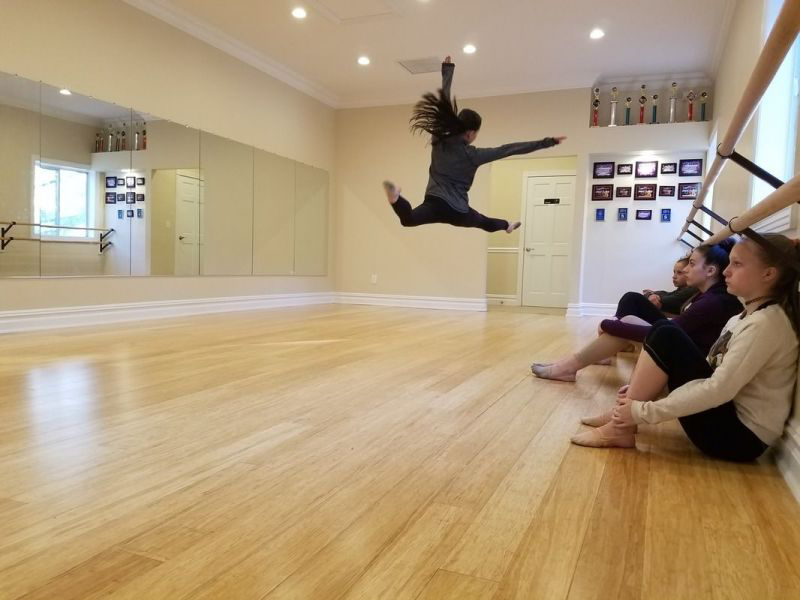 Interior Design Tips To Make Your Dance Studio Flattering