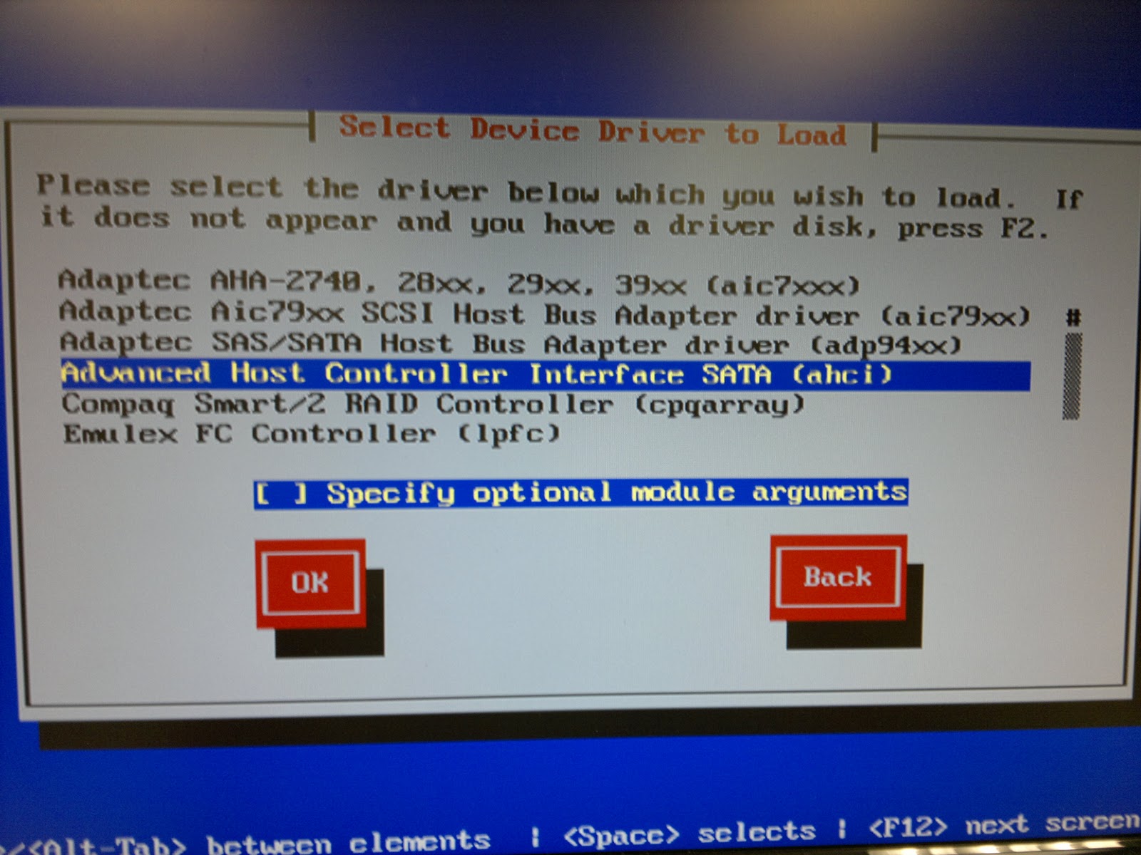 Chandler: Acer Veriton M4610 install Linux CentOS 4.8 (SATA disk)