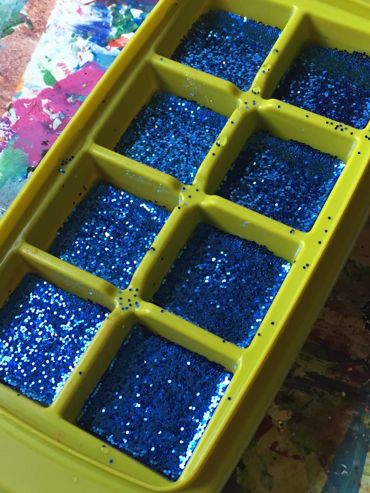 Mini Monets and Mommies: Frozen Glitter Ice Paint for Kids