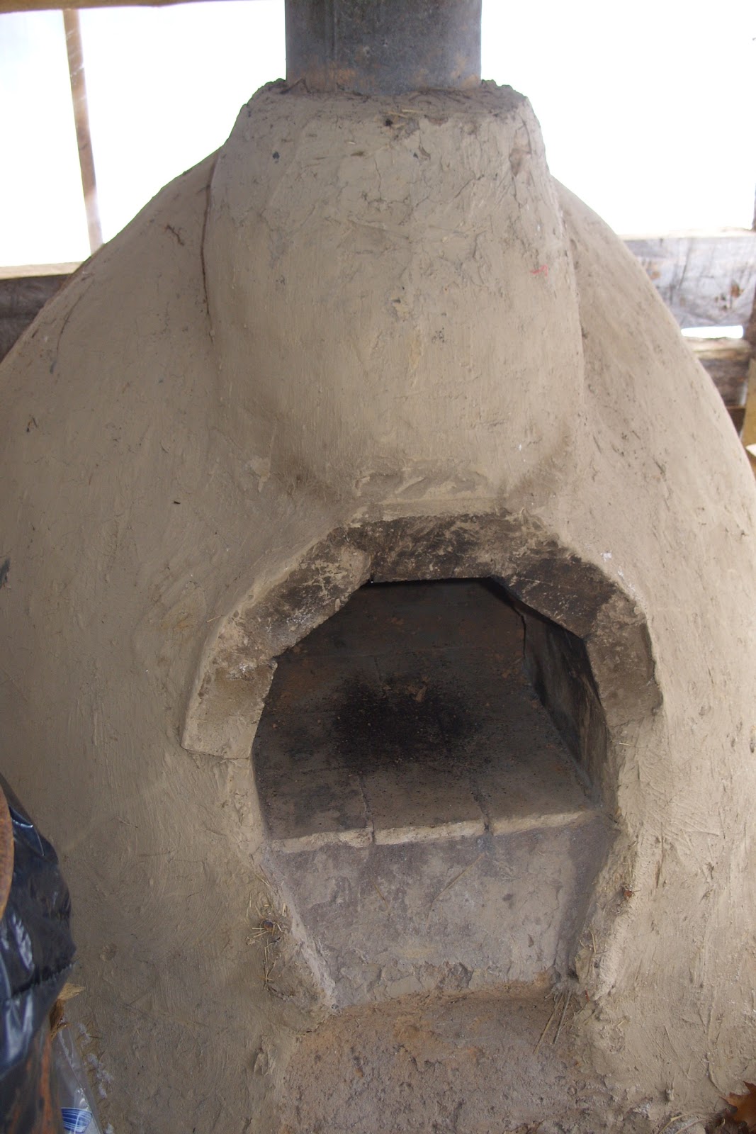 Forest House Farm: Mud Oven