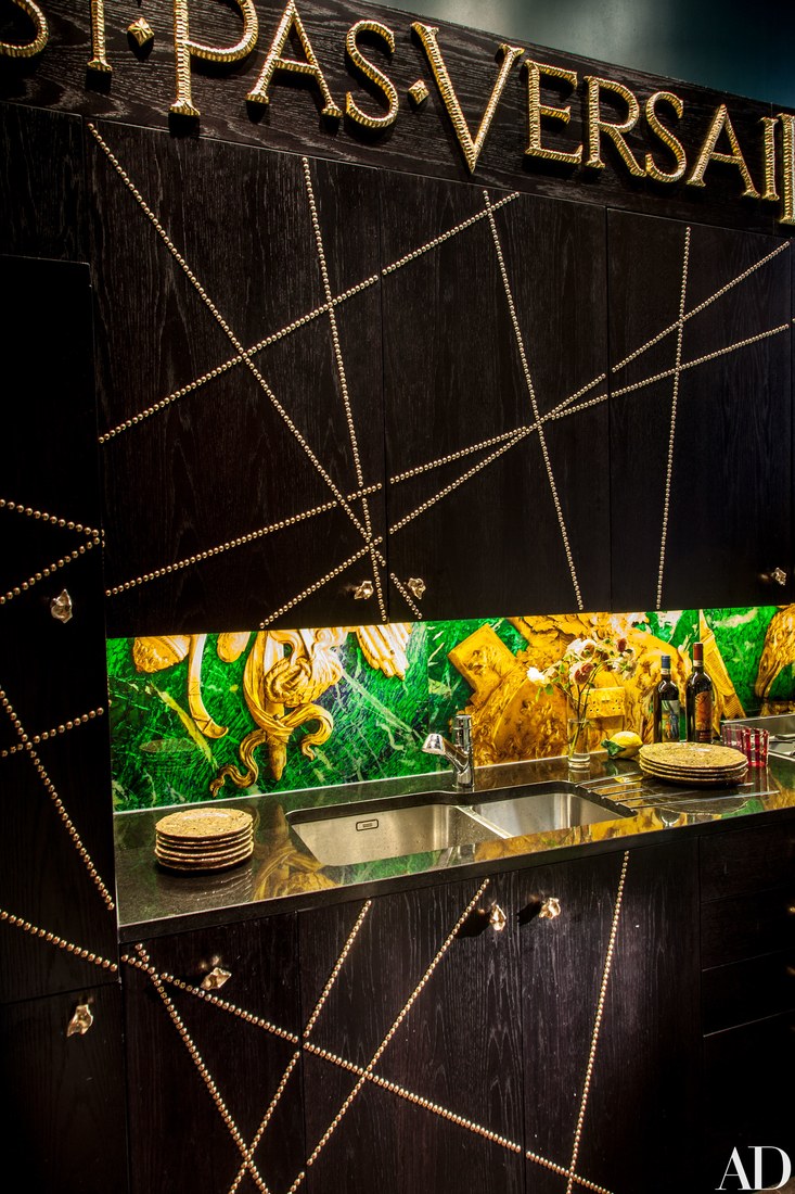 Oh, by the way...: BEAUTY: Interior--Ashley Hicks' London Apartment