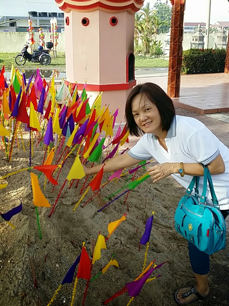 Xing Fu: PLANTING COLOURFUL FLAGS FOR SUCCESS