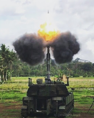 DEFENSE STUDIES: Danpussenarmed Tinjau Uji Fungsi Meriam 155 mm GS M109A4