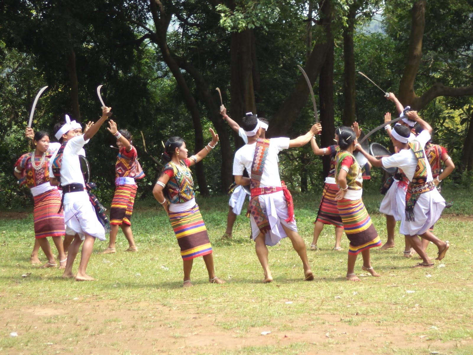 KOCH TRIBES: RITUALISTIC & WAR DANCE OF KOCHES THE HOKO DANCE
