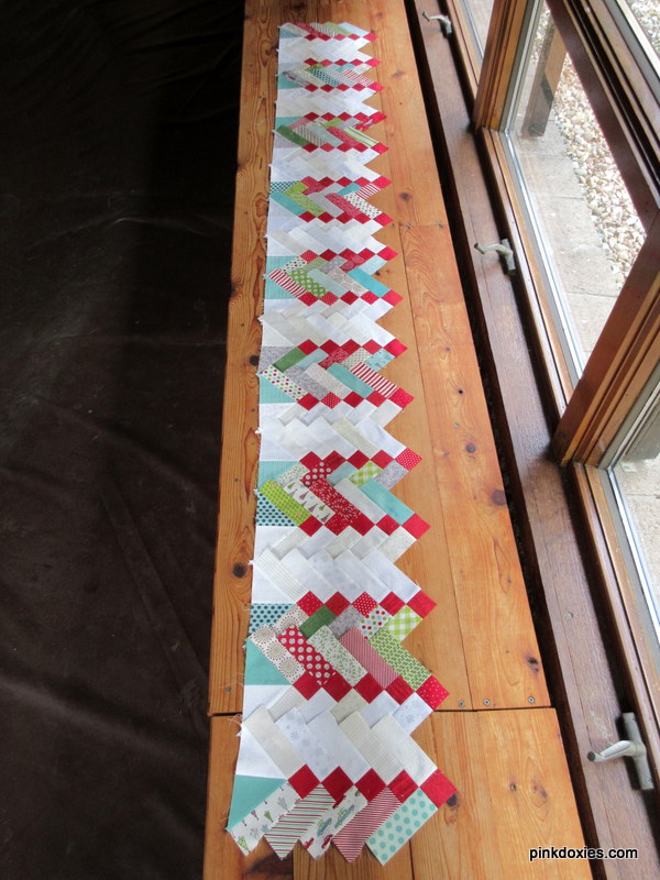 Julie Stocker Quilts at Pink Doxies: A Texas Braid Christmas Quilt