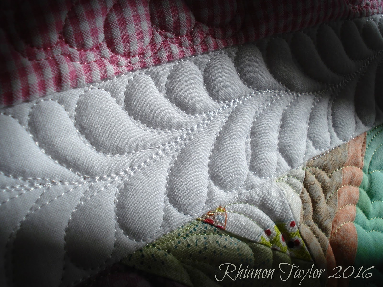 The Nifty Stitcher: Scrappy Strings Baby Quilt