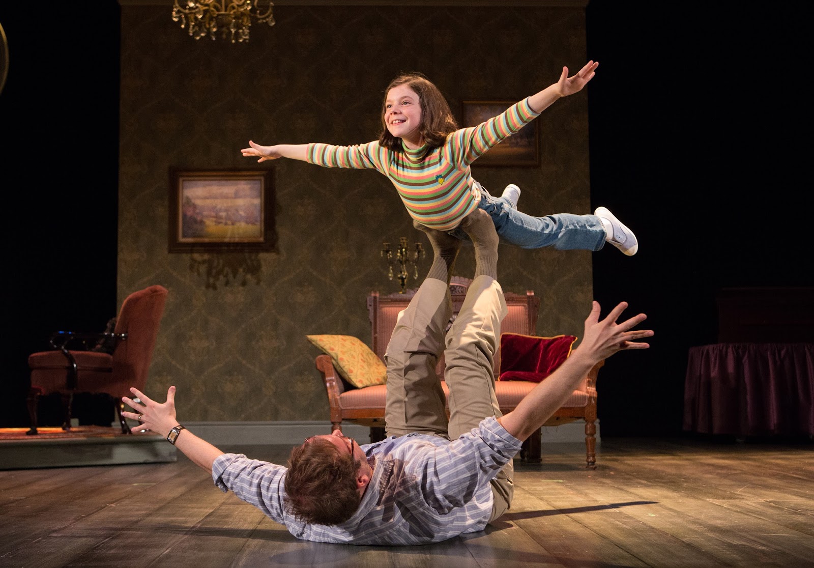 JAMES KARAS REVIEWS AND VIEWS FUN HOME REVIEW OF MUSICAL STAGE james-karas-reviews-and-views-fun-home-review-of-musical-stage