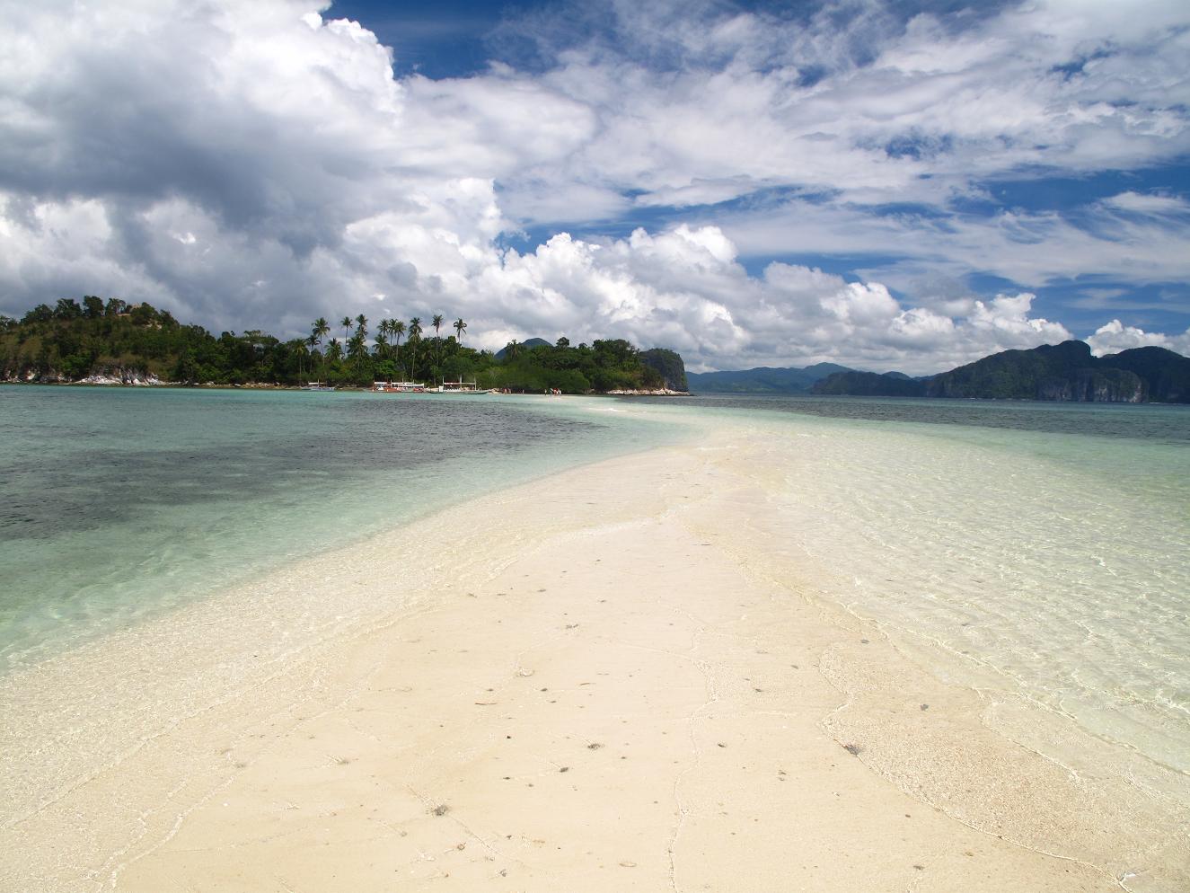 Bacuit Archipelago - The Idyllic Islands of "Tour B" ~ Derek's Travels