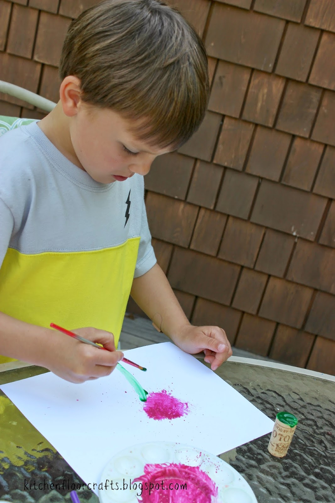 Kitchen Floor Crafts: Red Clover Painting Exploration
