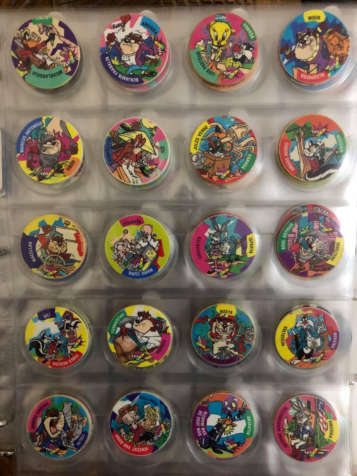 Taso Koleksiyonum: Looney Tunes Dönen Taso Serisi