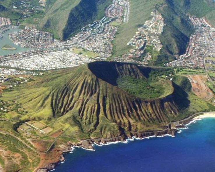 Get FuN Here: 10 Unusual Volcanic Craters