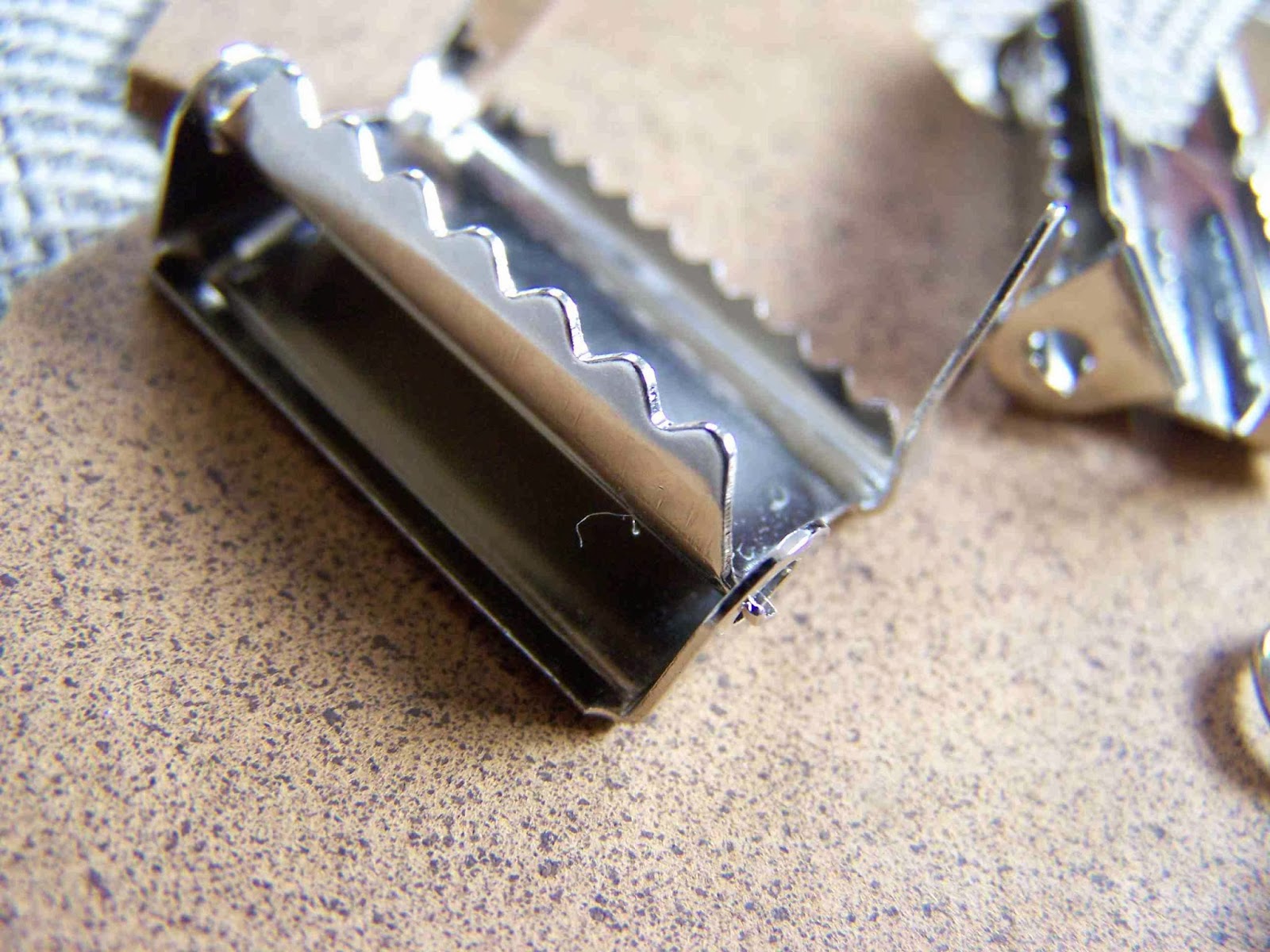 Made by Me. Shared with you.: DIY Adjustable Elastic Suspenders