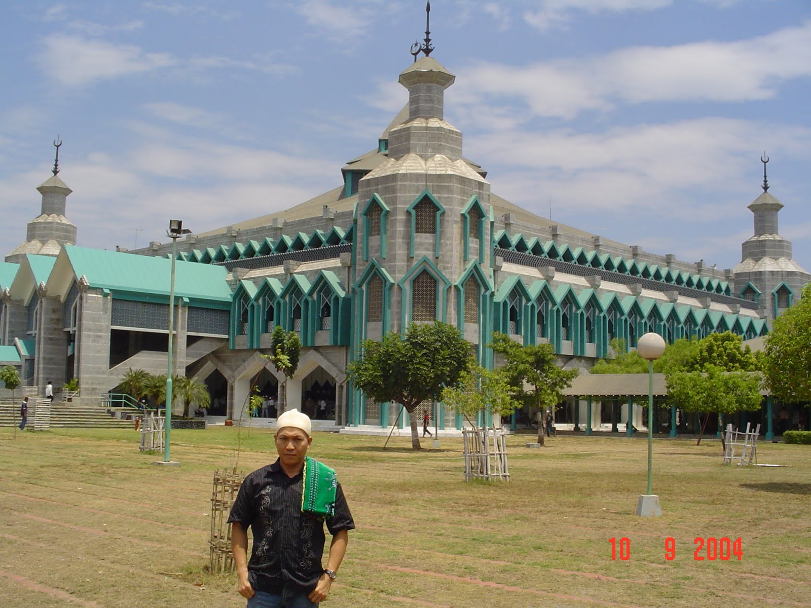 Masjid Al Markaz Al Islami ~ Bumi Nusantara
