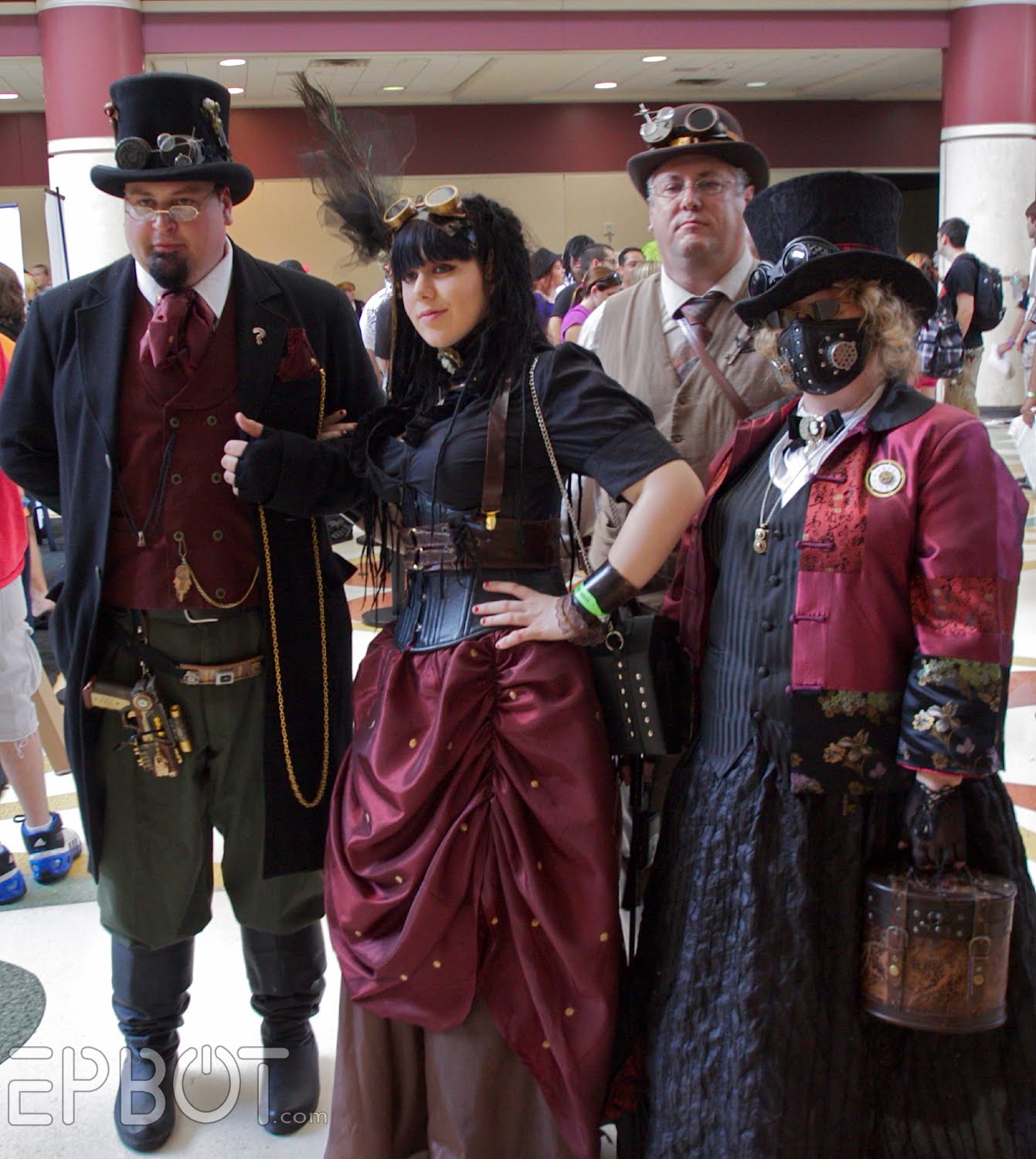 EPBOT: The Best Costumes of Megacon 2011, Part 2