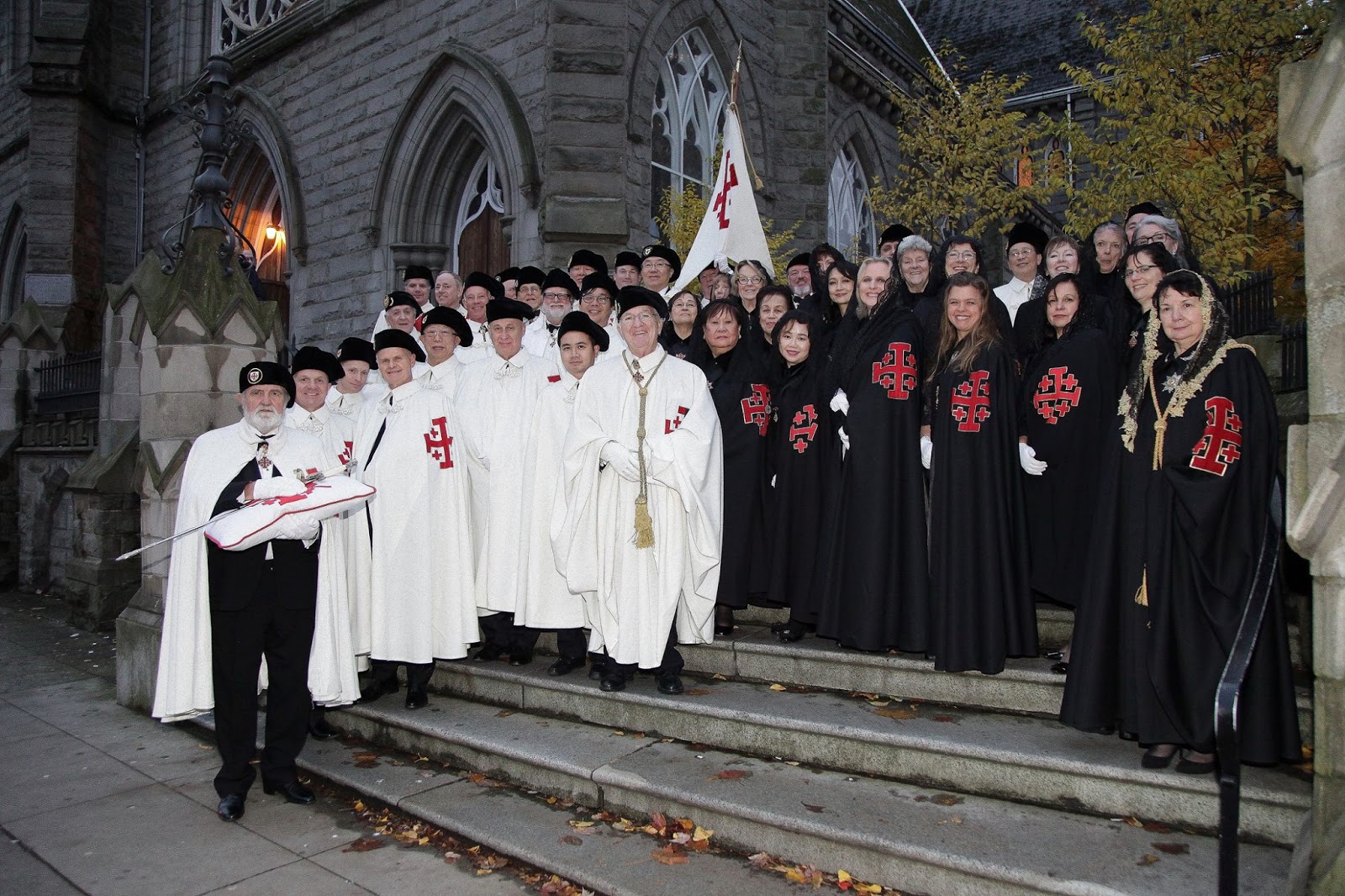 Orbis Catholicus Secundus: Equestrian Order of the Holy Sepulchre of ...