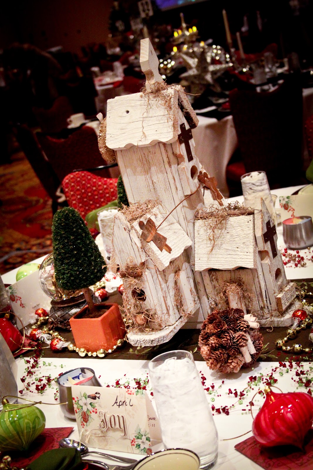 A Christmas Gathering: INSPIRATION