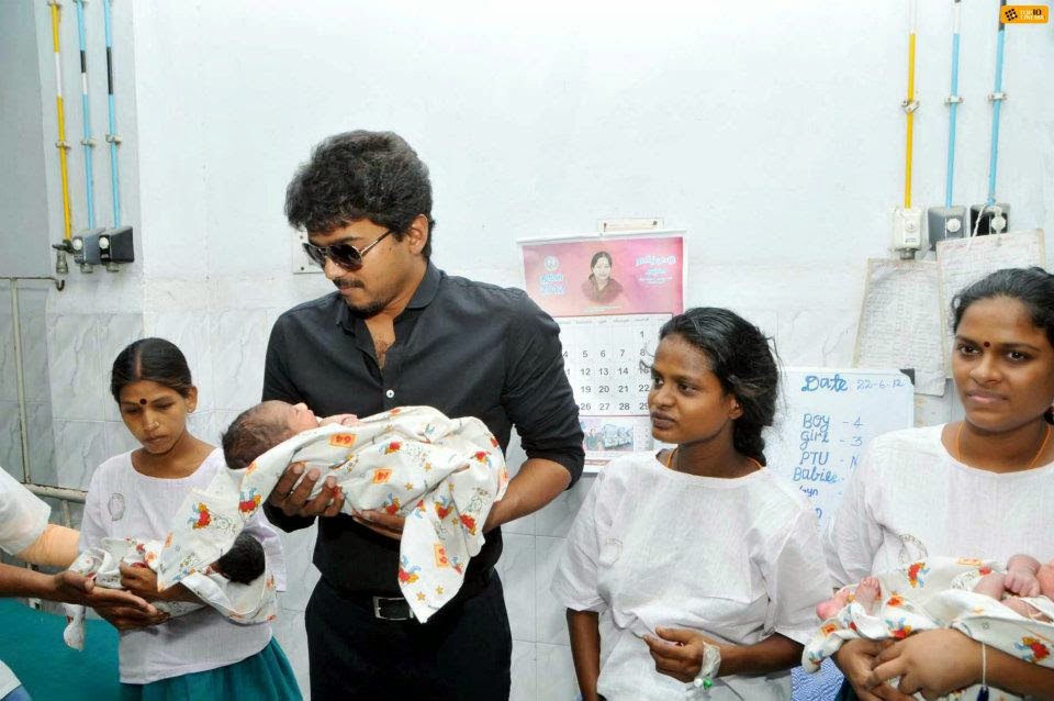 Actor Vijay: Vijay's philanthropic activities