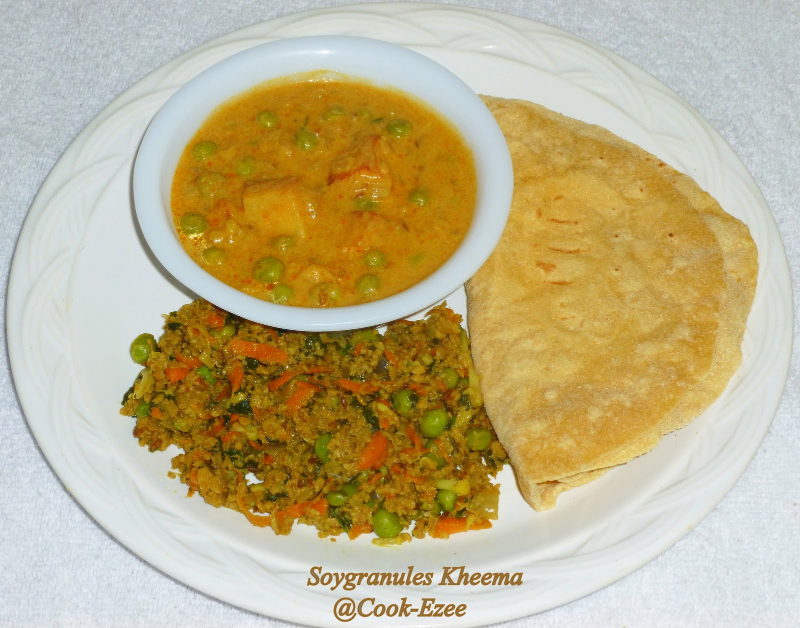 COOK-EZEE: Kheema with Soya Granules and veggies