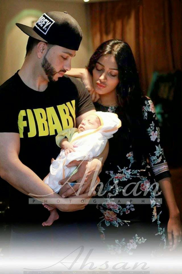 Mathira First Photoshoot with her Husband and Newly Born Son - Style ...
