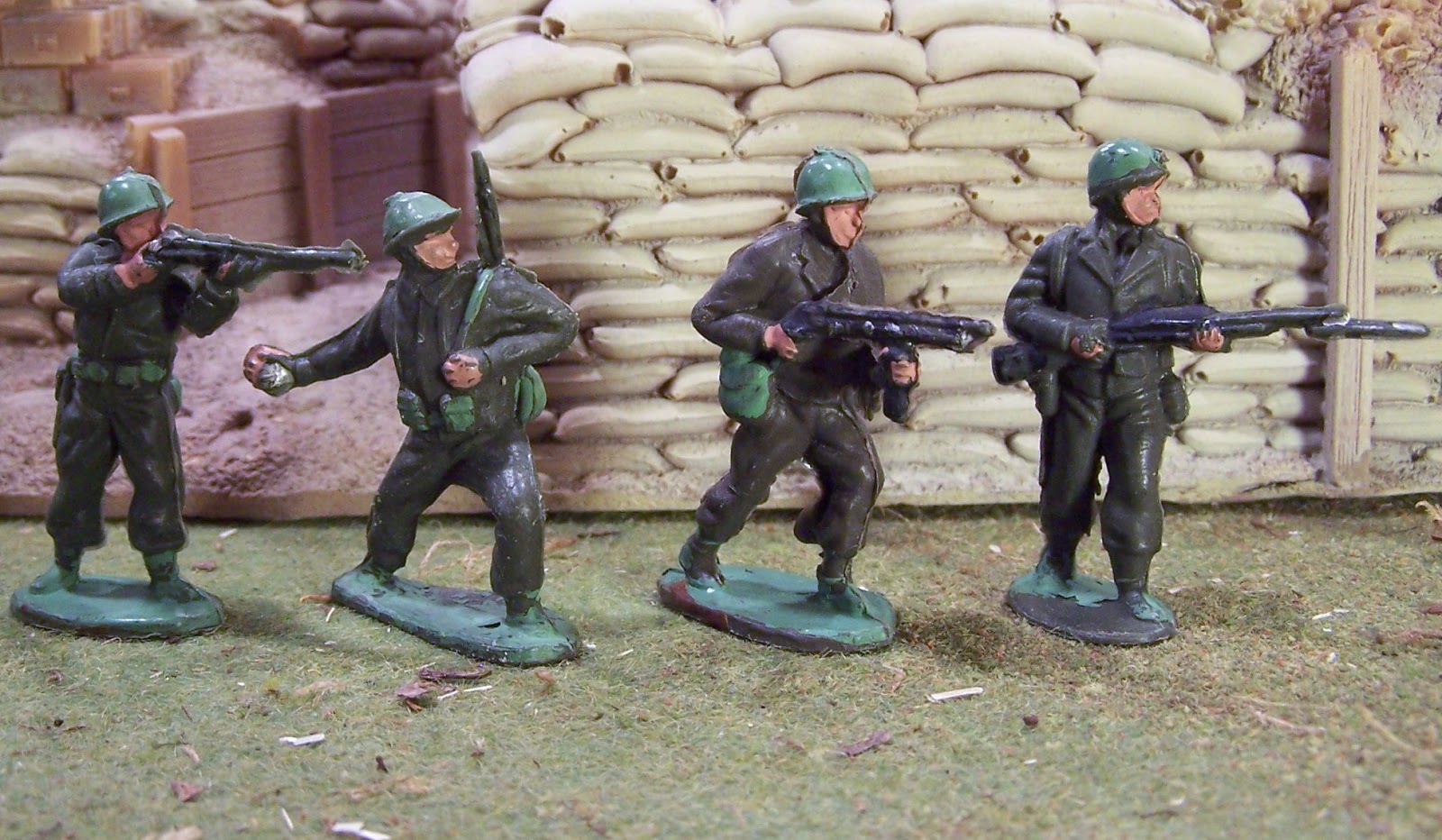 WWII Plastic Toy Soldiers: Timpo - Toy Soldiers