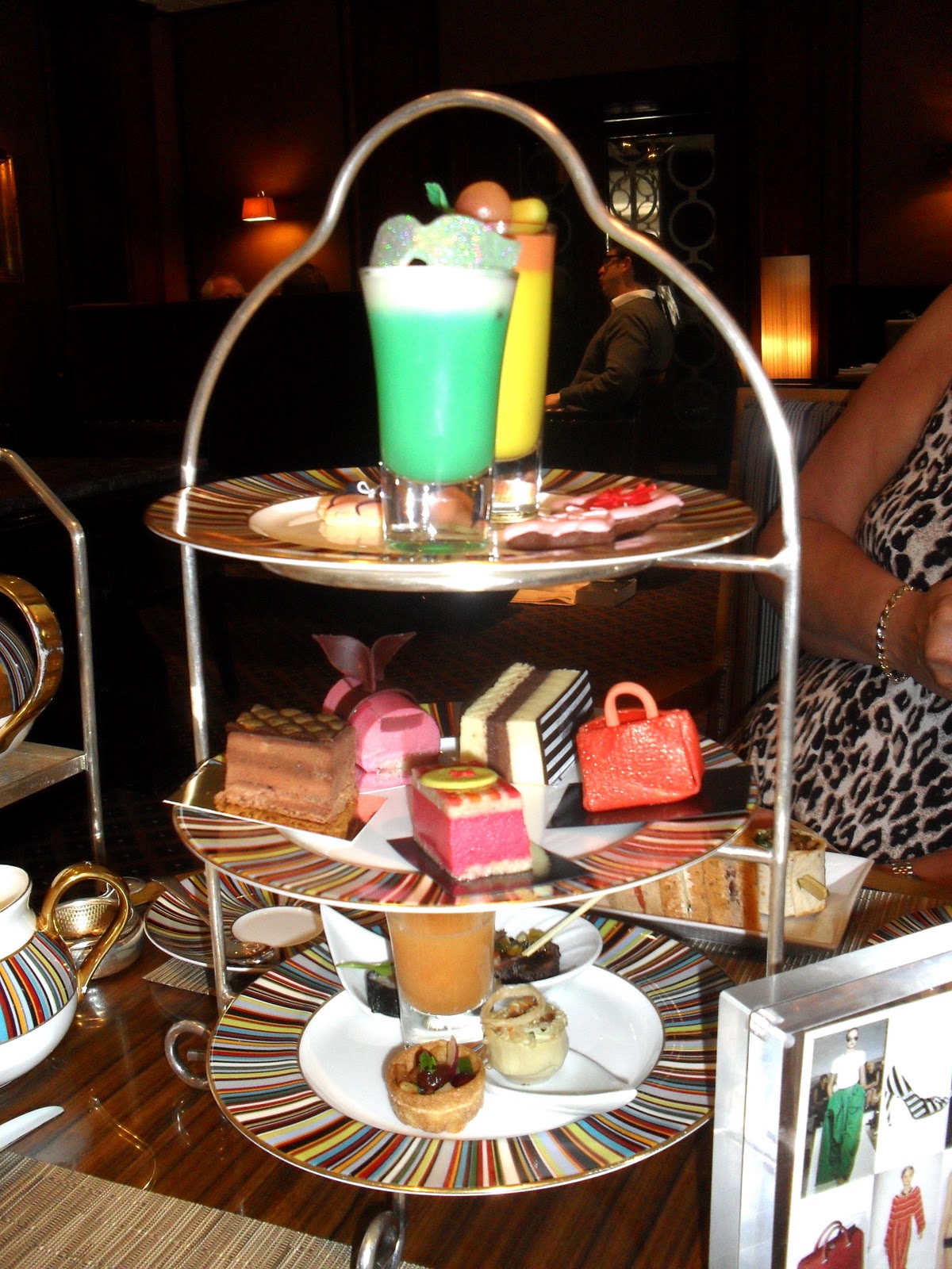 Kate and Chelsie: The Berkeley,Prêt-à-Portea Afternoon Tea