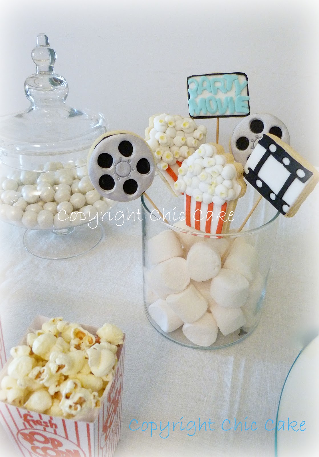 Chic Cake: PARTY MOVIE - Dessert Table- COMUNIONE TEMA CINEMA