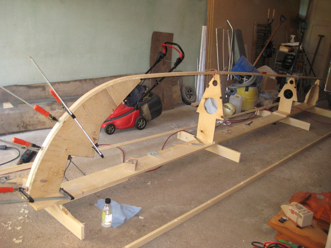 Hobby Kat building: Framing hulls