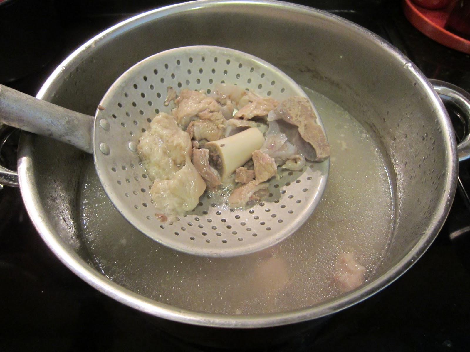 KitchenVamp: Mie Babi Jamur Bakso / Egg Noodle Soup with Pork, Mushroom ...
