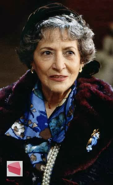 La ficha rosa del trivial: Elena Santonja y Con las manos en la masa ...