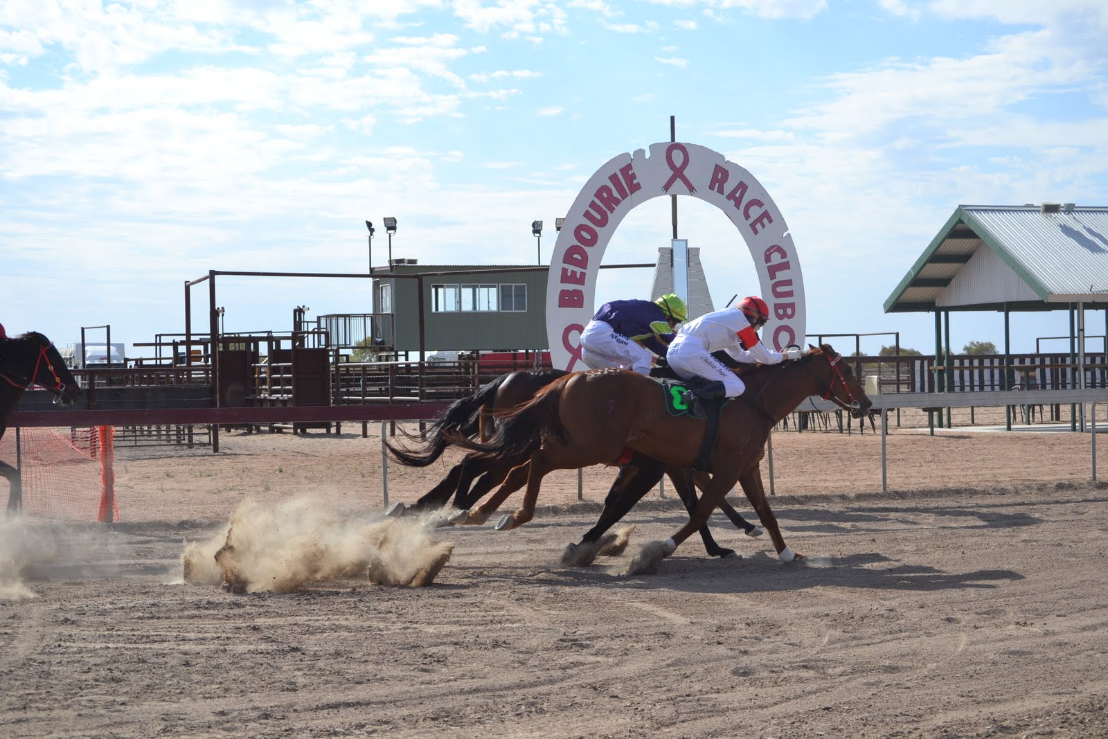 mozzasbigtrip: Bedourie Rodeo & Races