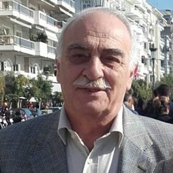ΕΣΧΑΤΗ ΓΡΑΜΜΗ ΑΝΑΣΧΕΣΕΩΣ: Τσα! Να κι ο Καραποστόλου...