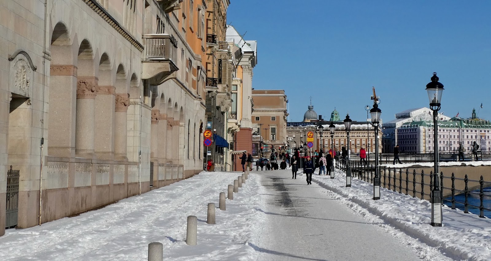 Björnidets blogg: 18 bilder från en vacker vinterdag i Stockholm