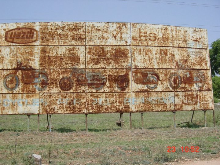 Rare Motorcycle: Yezdi Jawa mysore factory pics