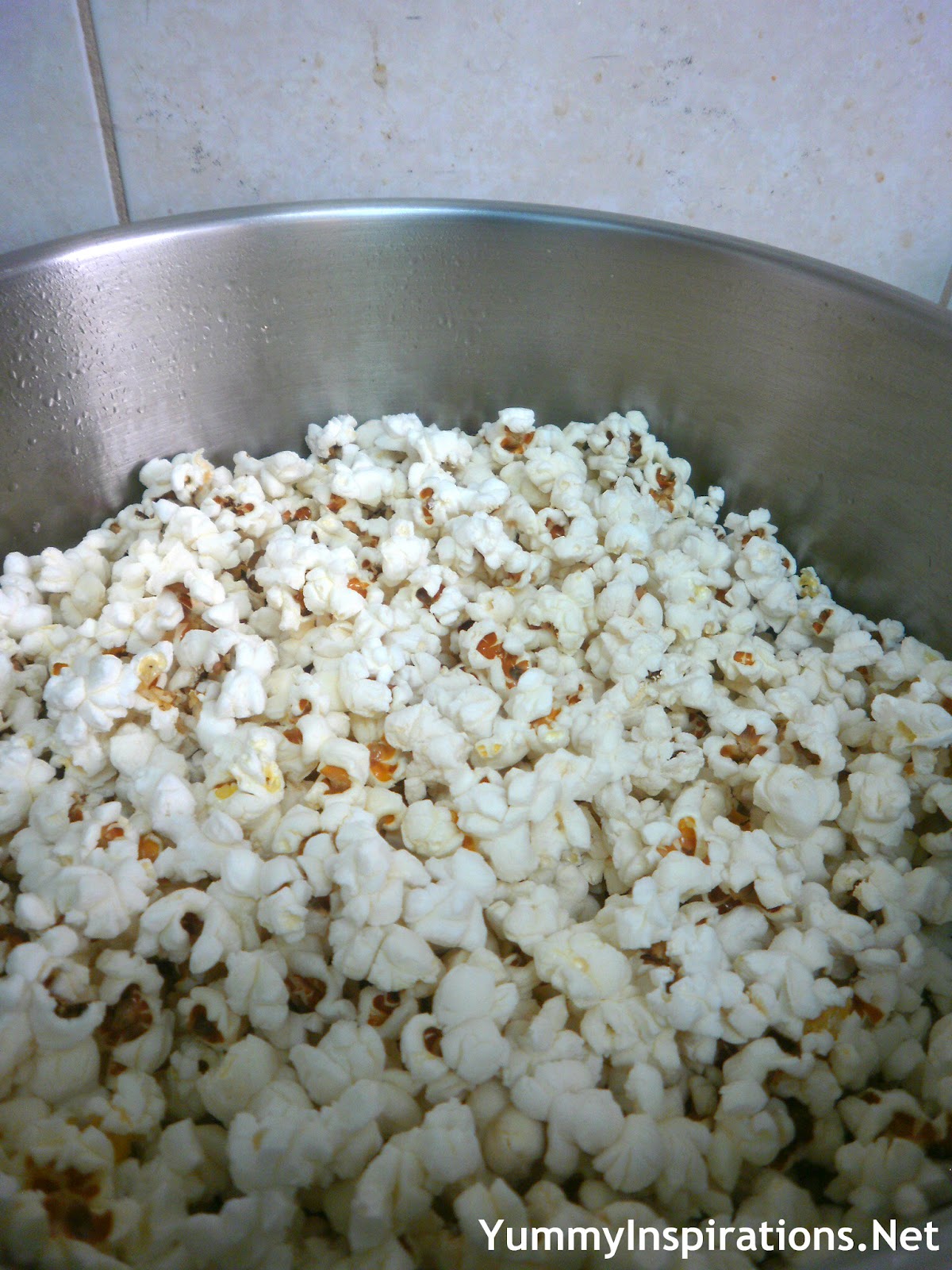 Homemade Popcorn - Yummy Inspirations