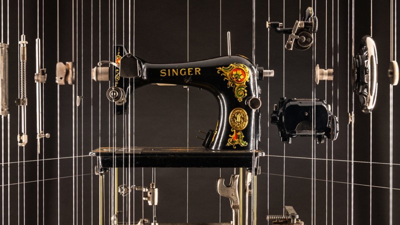 Still Stitching - Vintage Sewing Machines: 5 Mind-Blowing Sewing ...