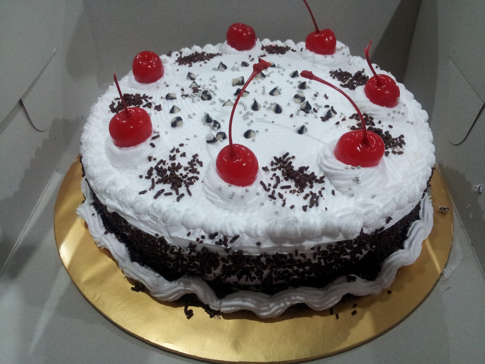 KEDAI ROTI DAN KEK AFIZA BAKERY: Senarai Roti Dan Kek