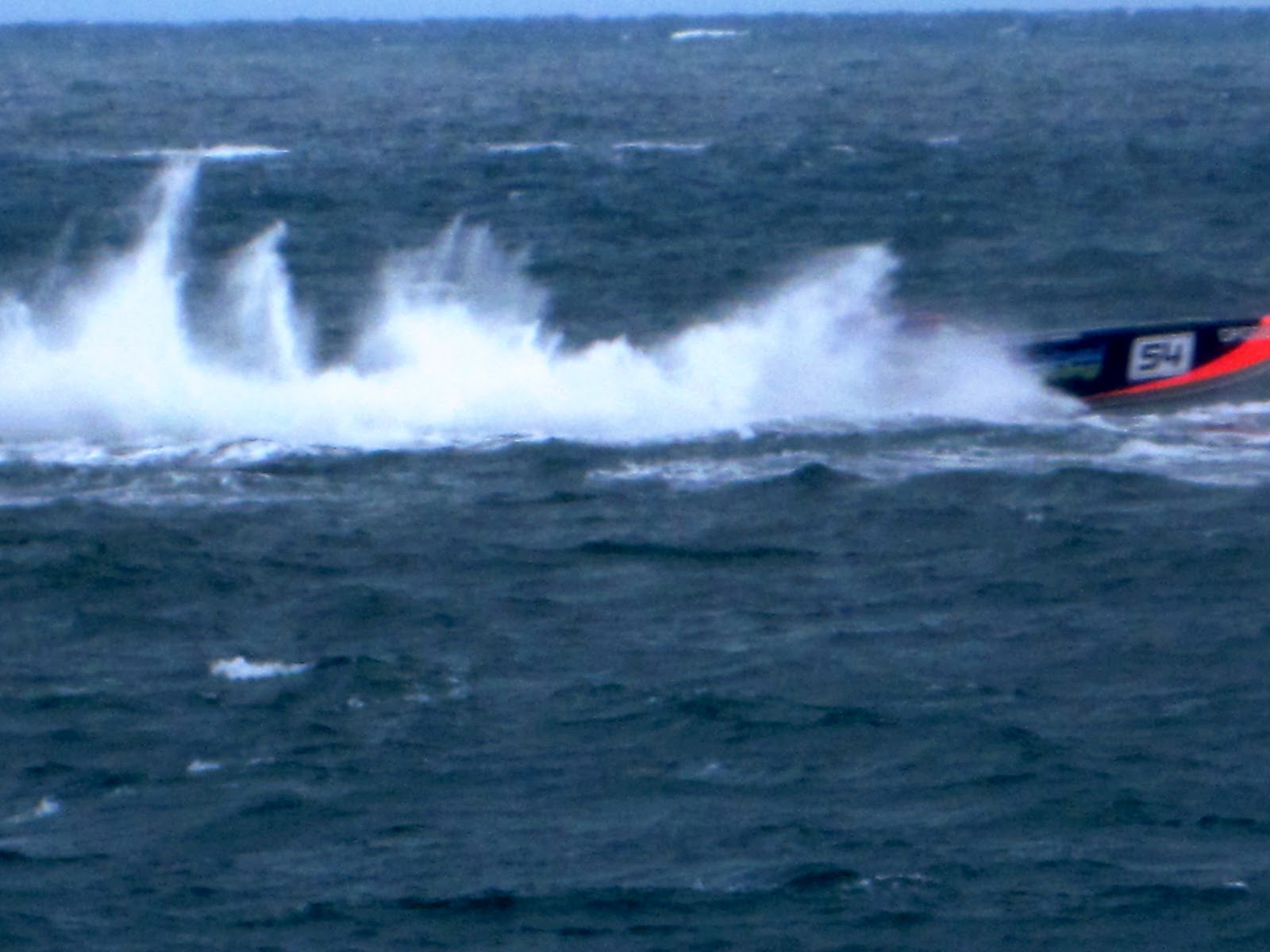 'aRoo with a View.: offshore championship racing.