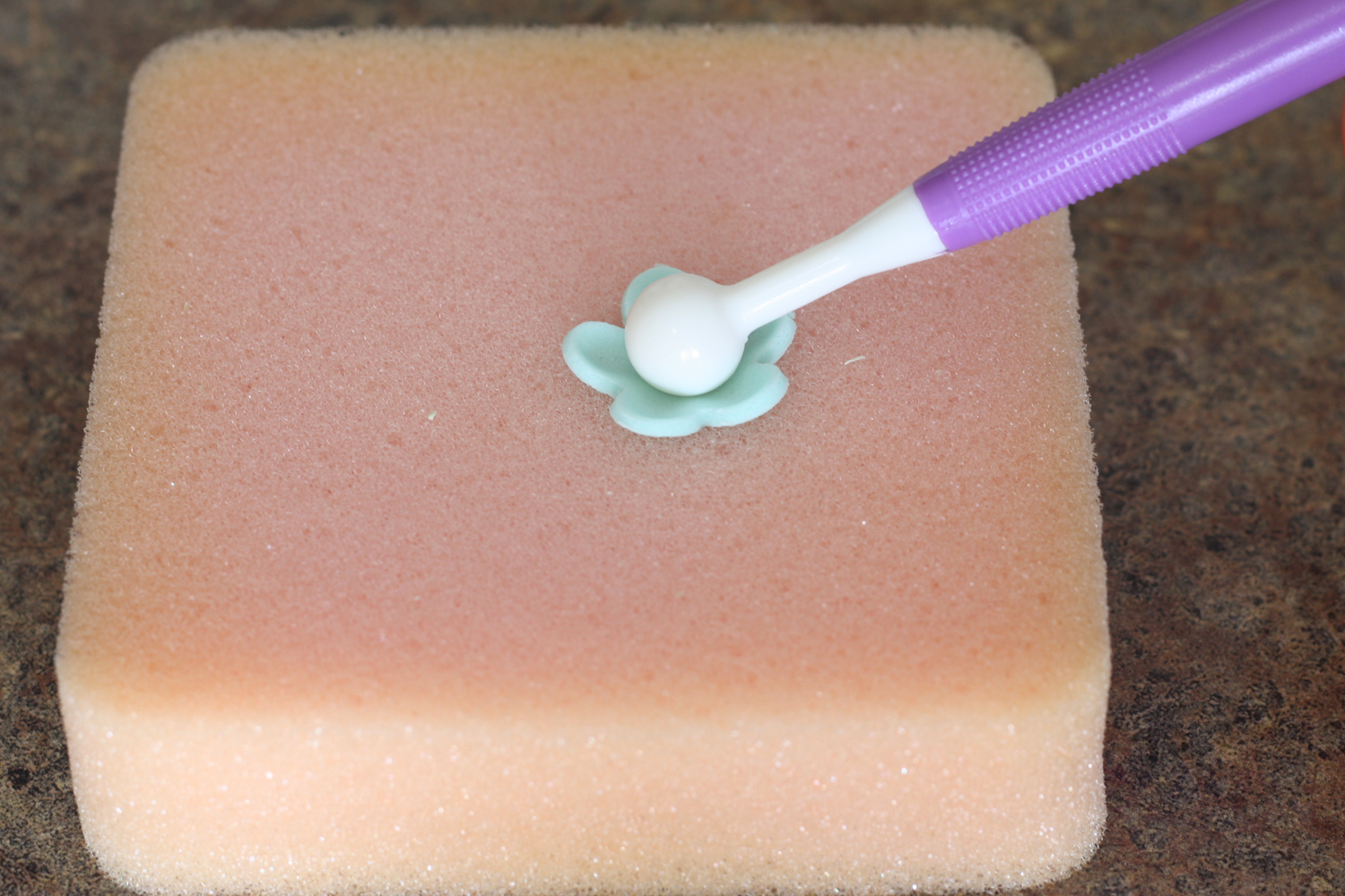 That Winsome Girl: DIY Gum Paste Flowers Tutorial