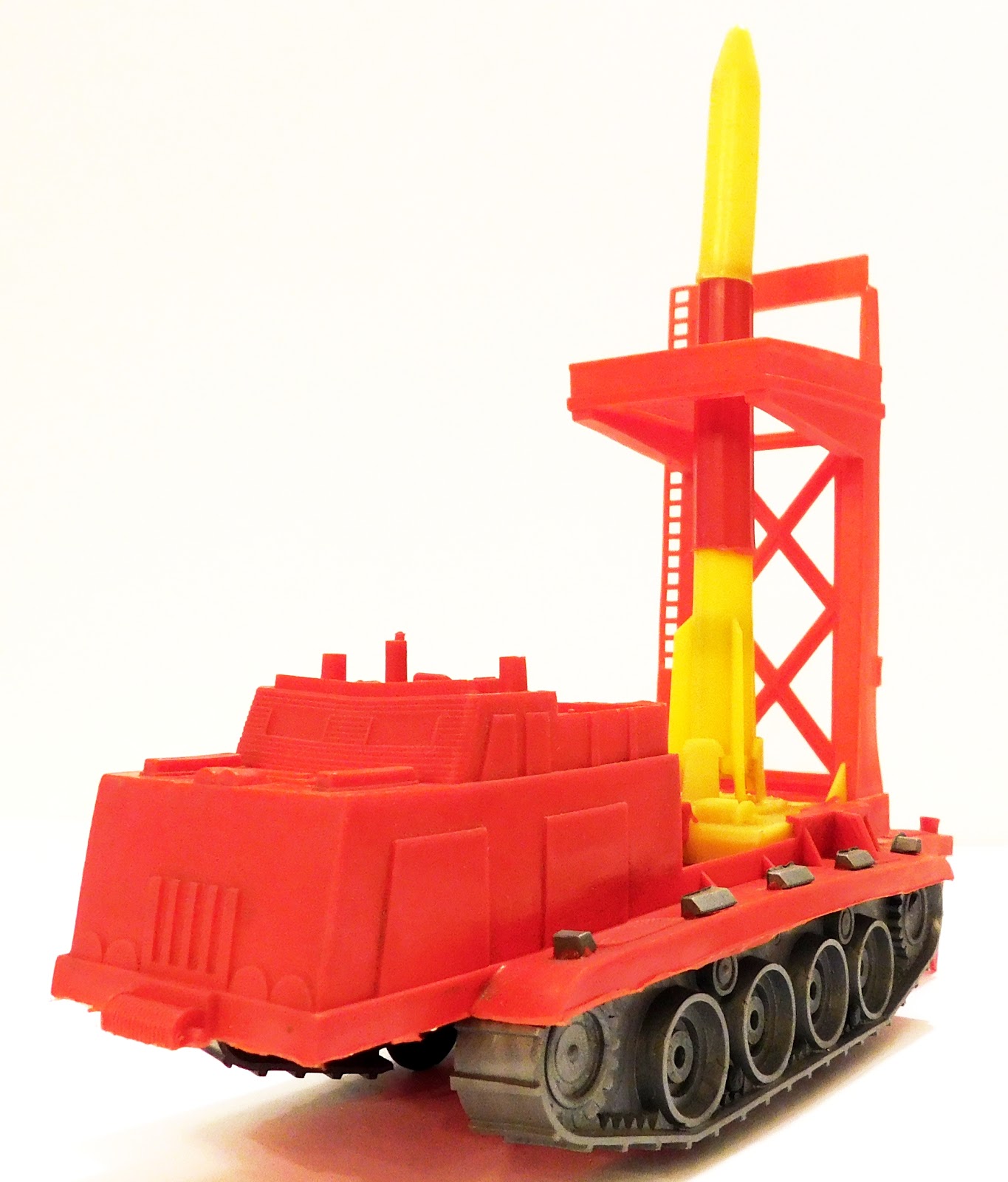 Toys and Stuff: MPC Mobile Missile Vehicle with Orbital Missile Gantry ...