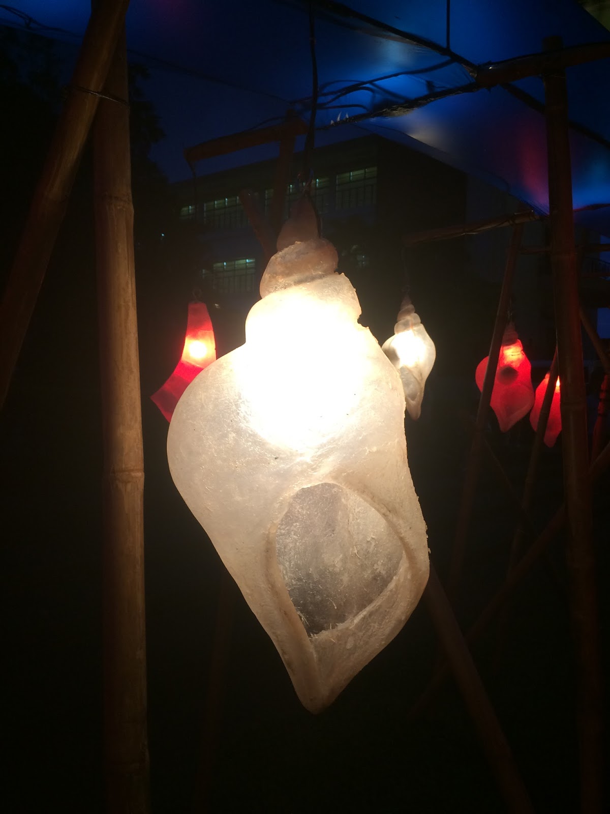 The Oblation & Budyong at Tambuli @ U.P. Diliman Quezon City ...