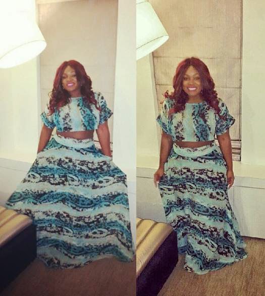 Toolz shows off her toned midriff in belly baring outfit - Gistmania