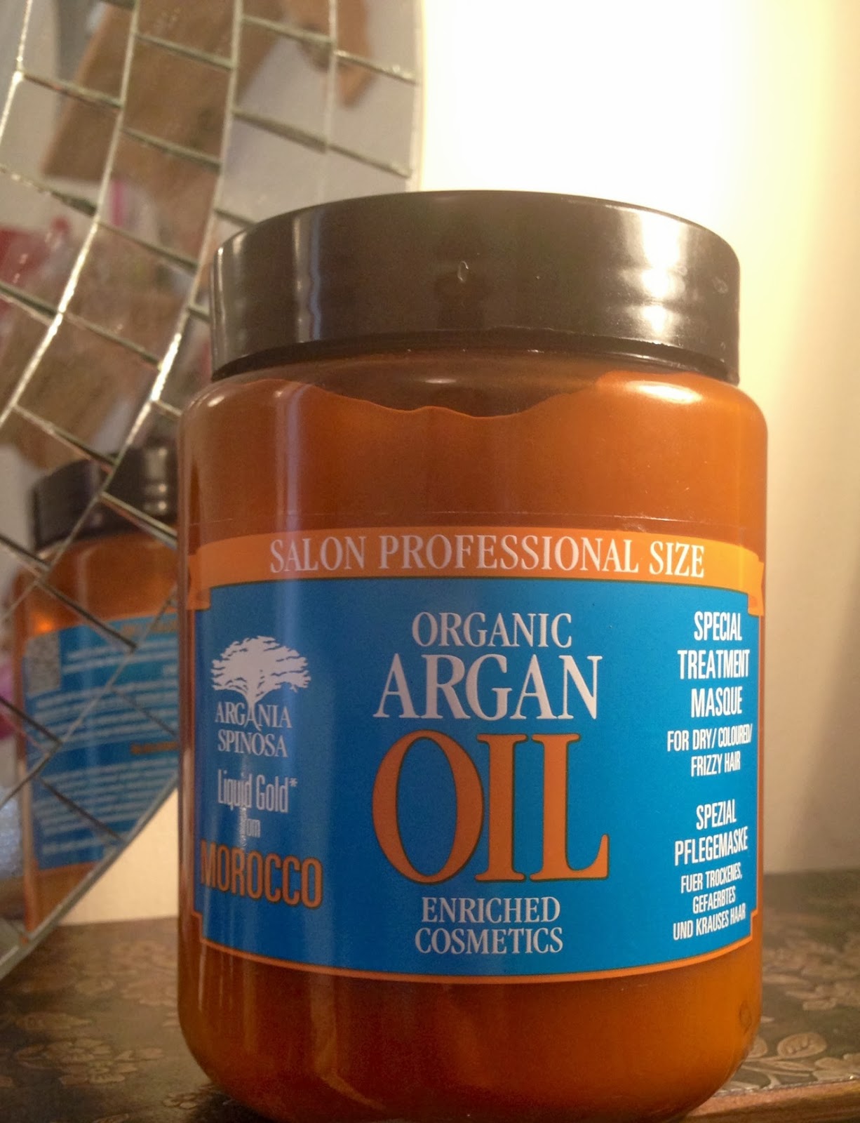HelpMakeMeBeautiful: All Hail Argan Oil